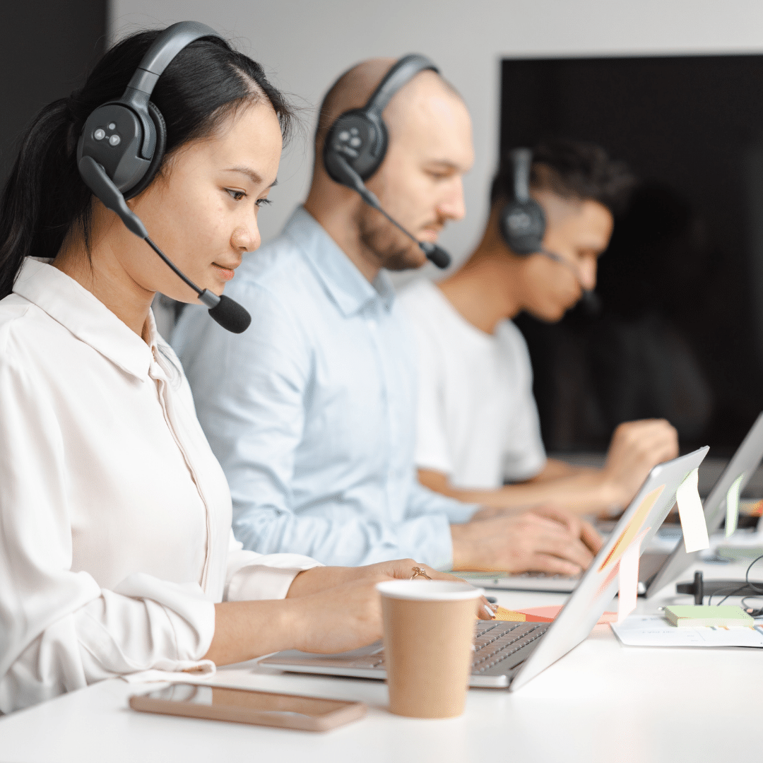 Operador telefónico: Área de Ventas - Clasificados Veneportal